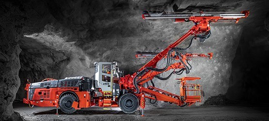 DT923i TUNNELING JUMBO